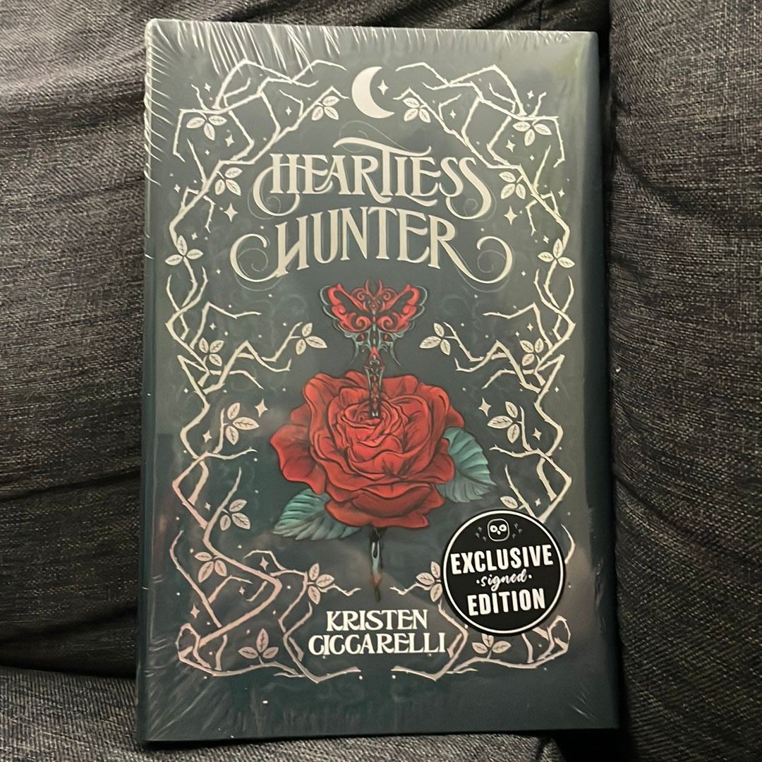 Heartless Hunter by Kristen Ciccarelli, Hardcover | Pangobooks