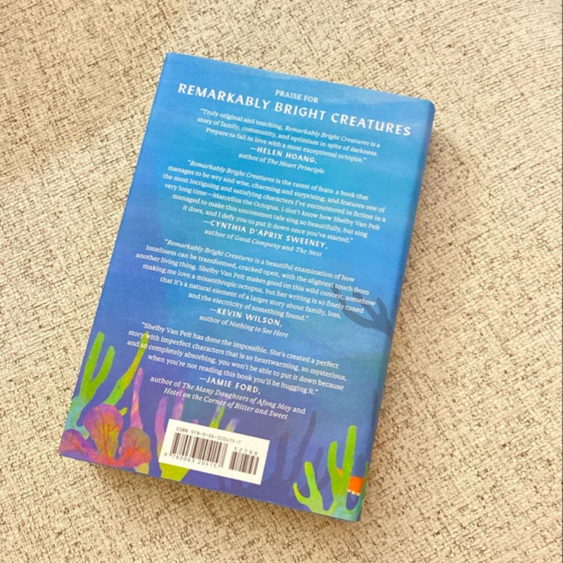 Remarkably Bright Creatures by Shelby Van Pelt, Hardcover | Pangobooks