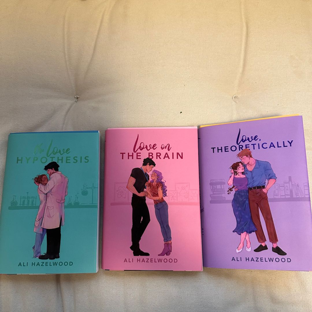 Illumicrate Ali hazelwood afterlight special editions signed set by Ali ...