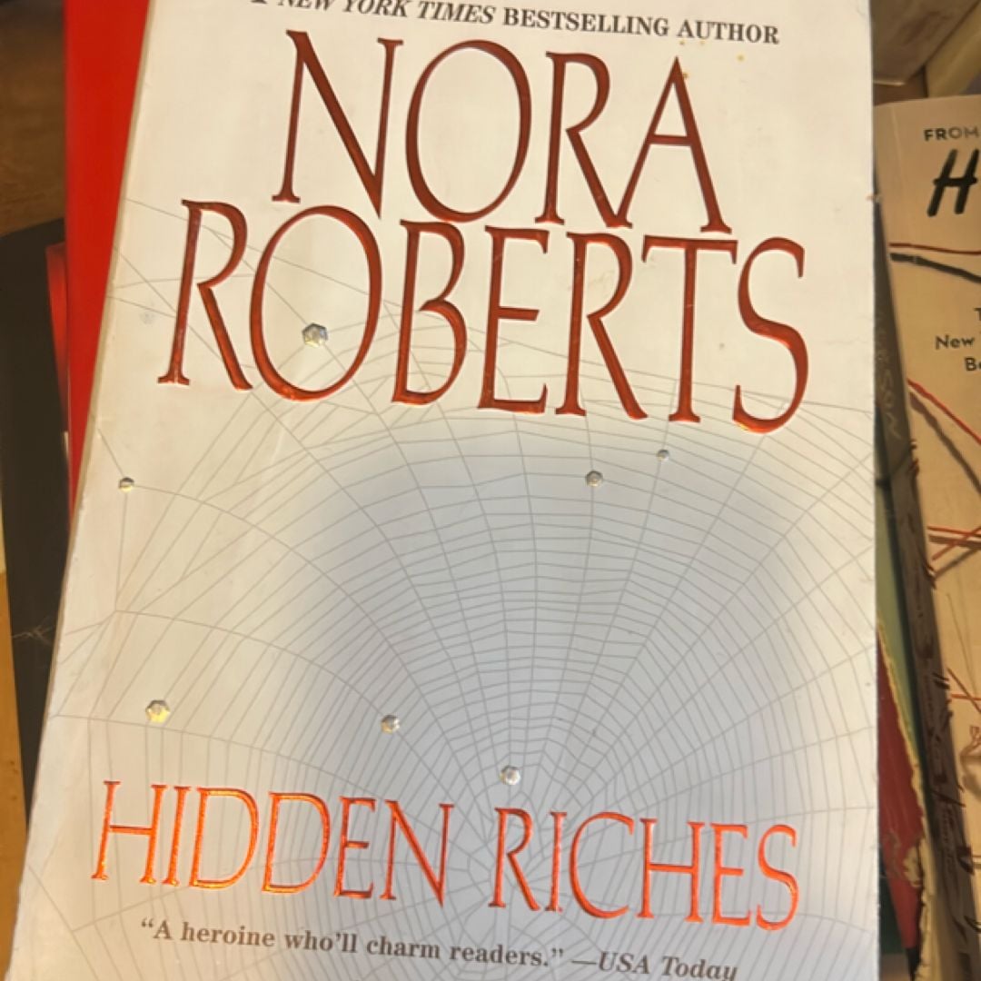 Hidden Riches by Nora Roberts, Paperback | Pangobooks