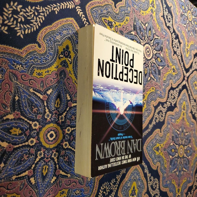 Deception Point by Dan Brown, Paperback | Pangobooks