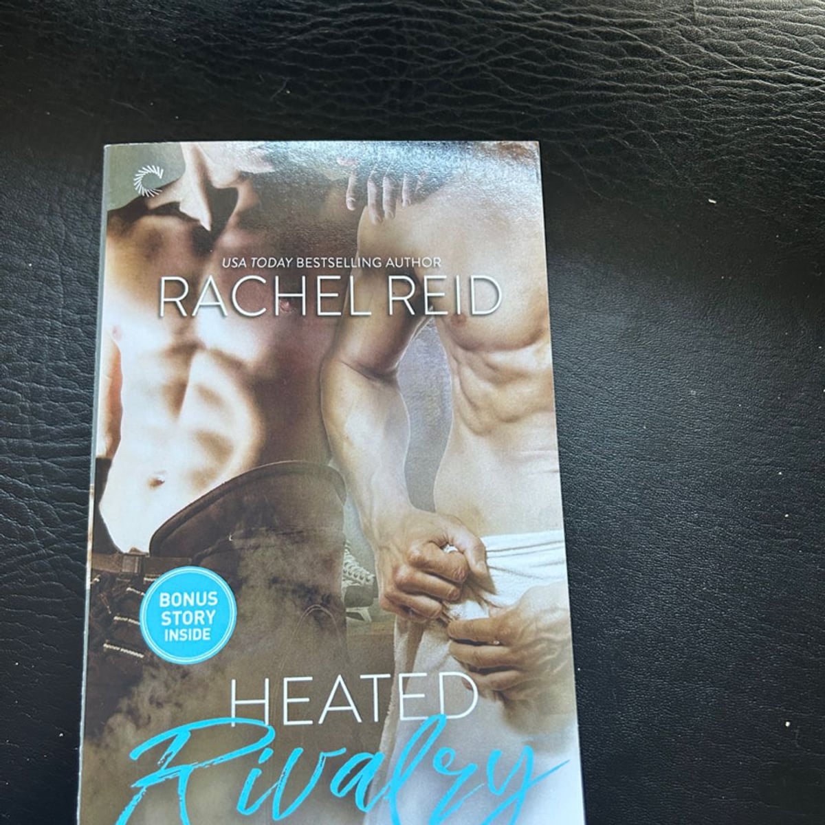 Heated Rivalry by Rachel Reid