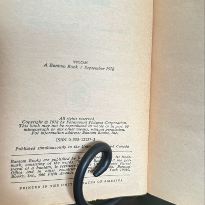 Vulcan! by , Paperback | Pangobooks