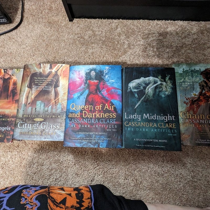 Cassandra Clare Shadowhunters lot by Cassandra Clare , Hardcover ...