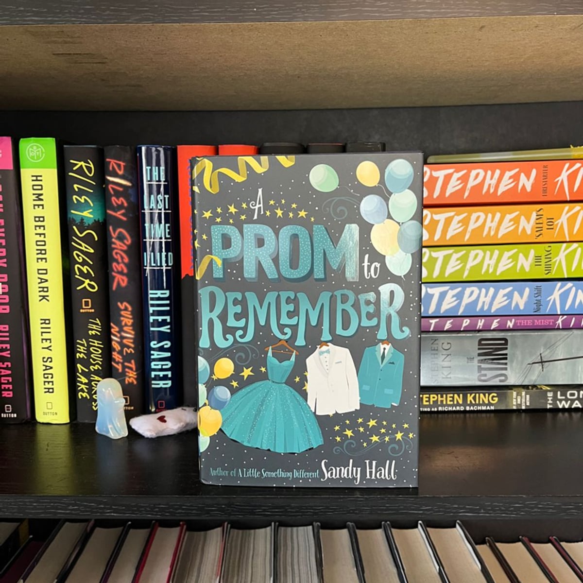 A Prom to Remember by Sandy Hall