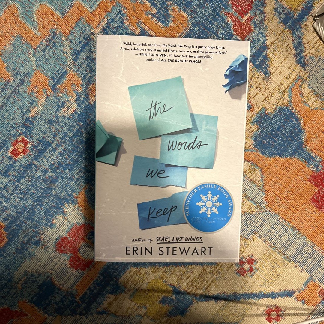 The Words We Keep by Erin Stewart, Paperback | Pangobooks