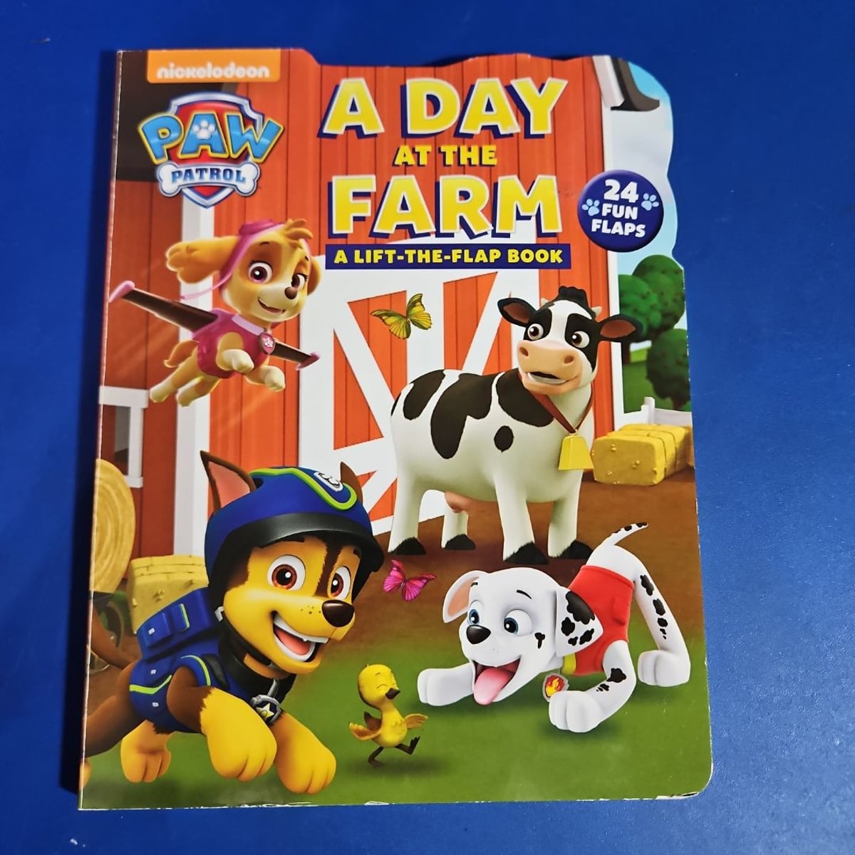 Nickelodeon PAW Patrol: a Day at the Farm by Cara Stevens