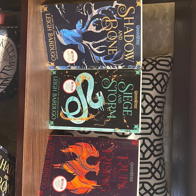 The Shadow and Bone Trilogy Boxed Set by Leigh Bardugo, Paperback | Pangobooks