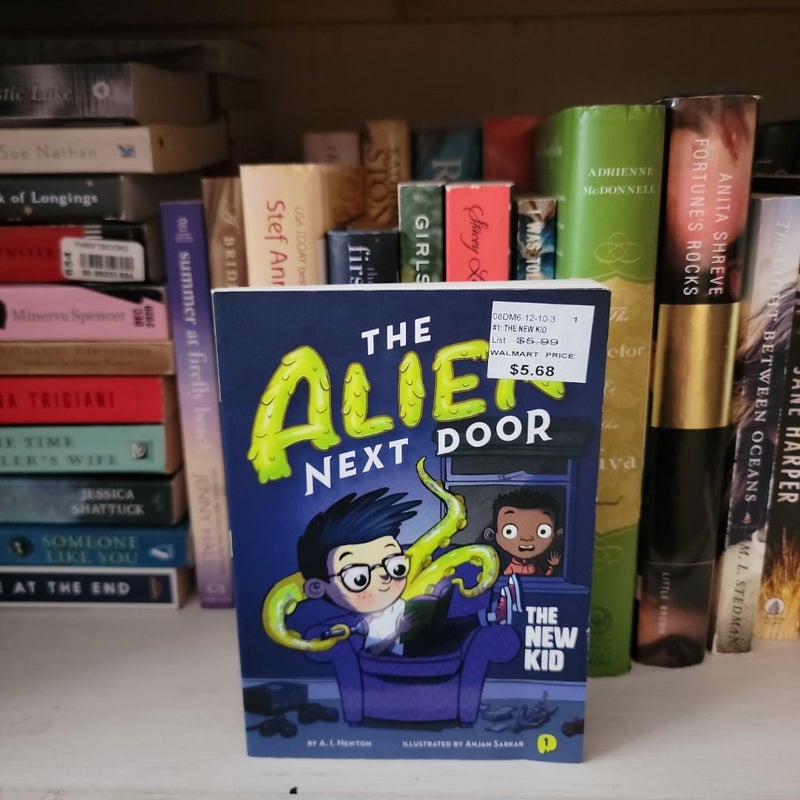 The Alien Next Door 1: the New Kid by A. I. Newton, Paperback | Pangobooks