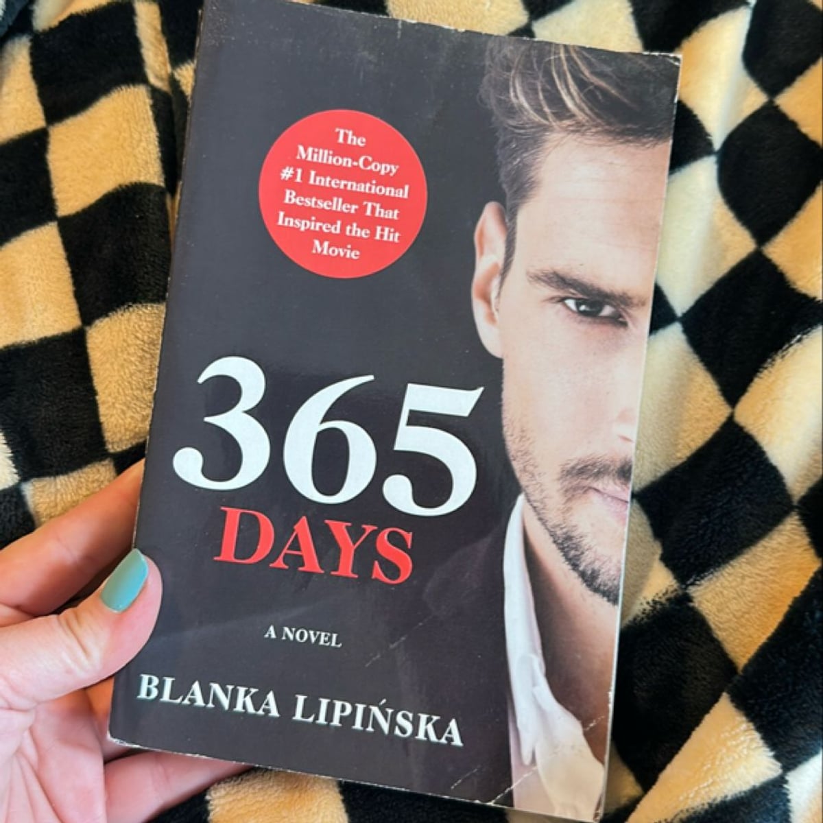 365 Days by Blanka Lipinska