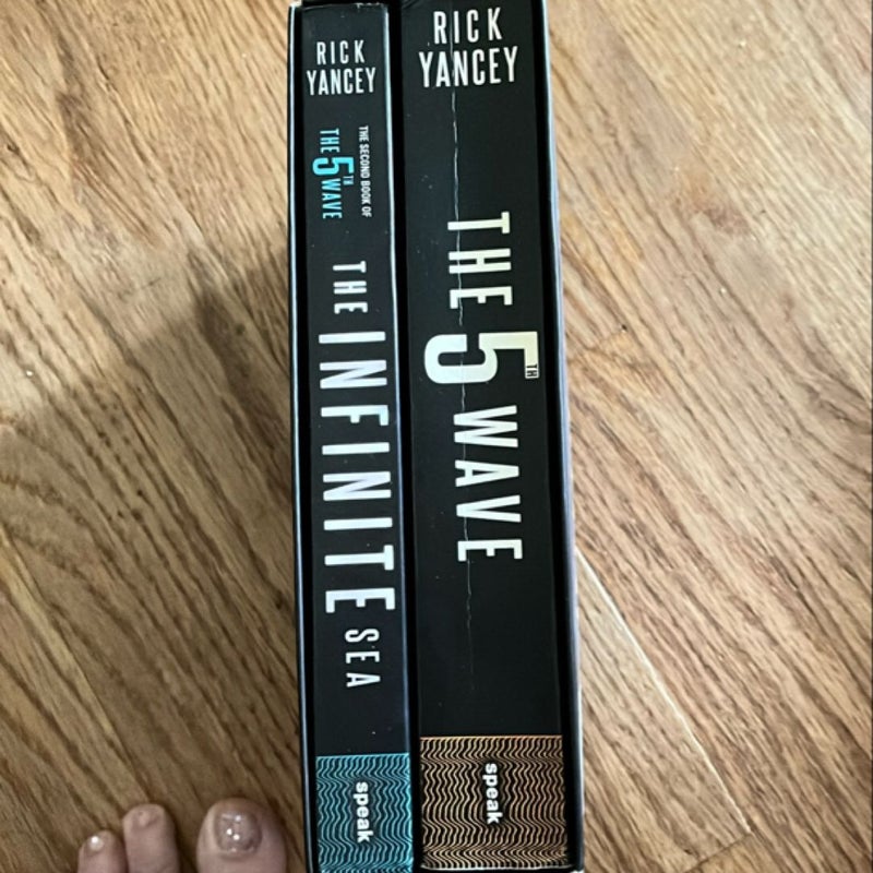 The 5th Wave by Rick Yancey