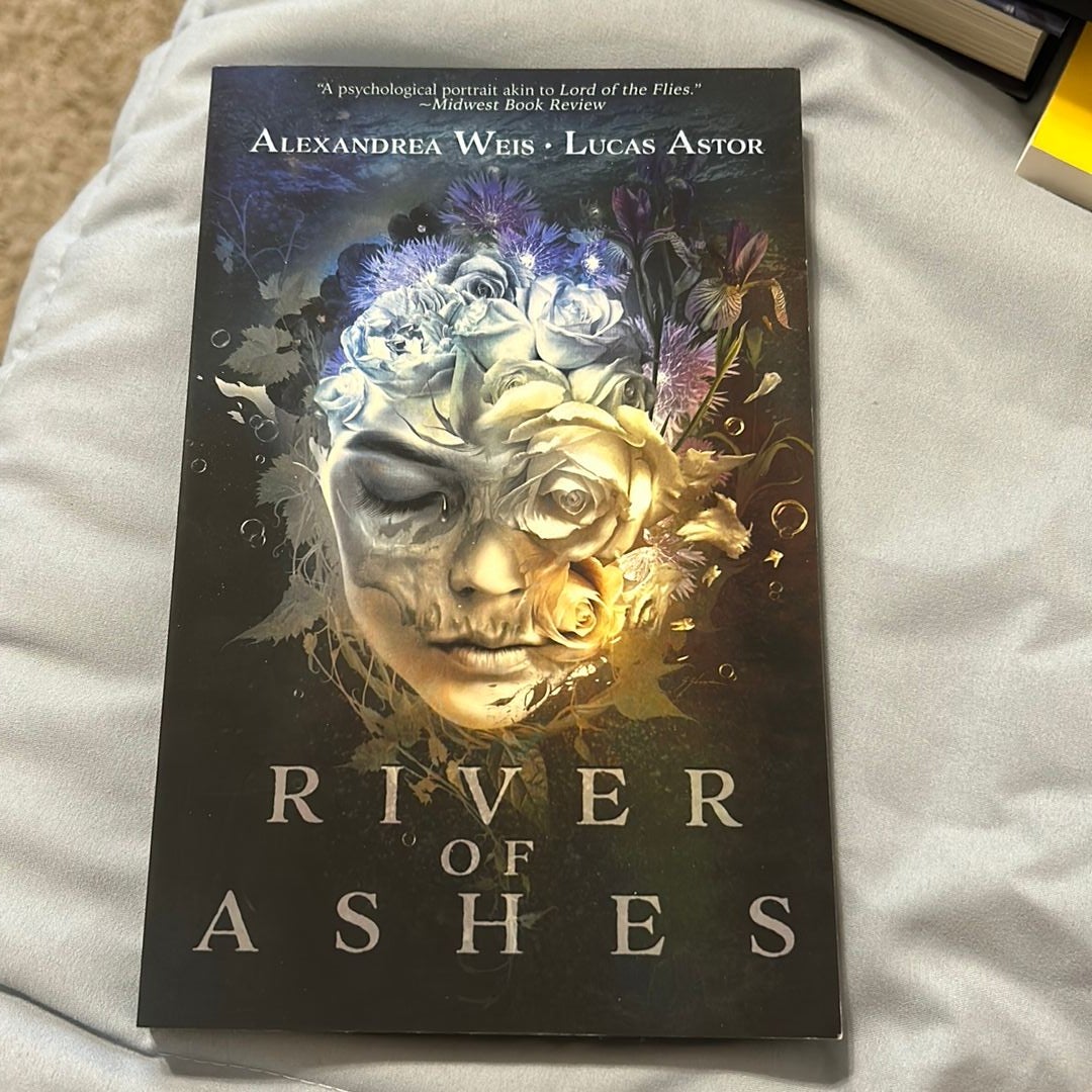 River of Ashes by Alexandrea Weis; Lucas Astor, Paperback | Pangobooks