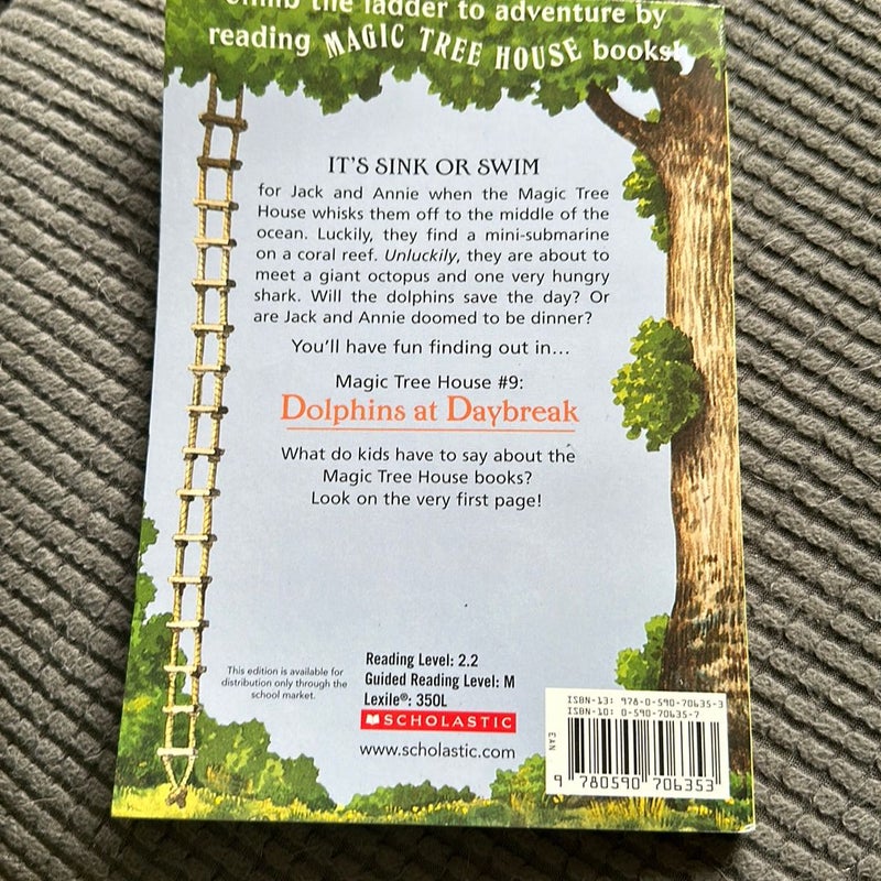 Magic Tree House #9: Dolphins at Daybreak by Mary Pope Osborne ...