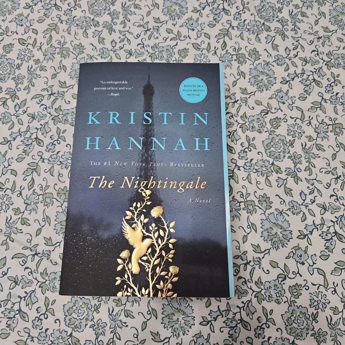 The Nightingale by Kristin Hannah