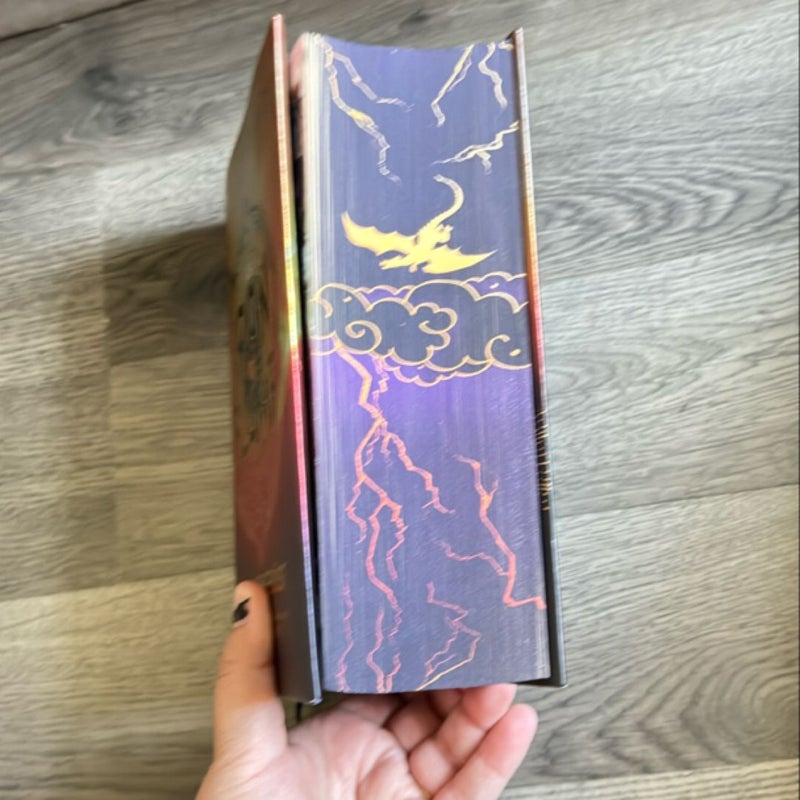 Iron Flame (GERMAN EDITION WITH SPRAYED EDGES) by Rebecca Yarros ...