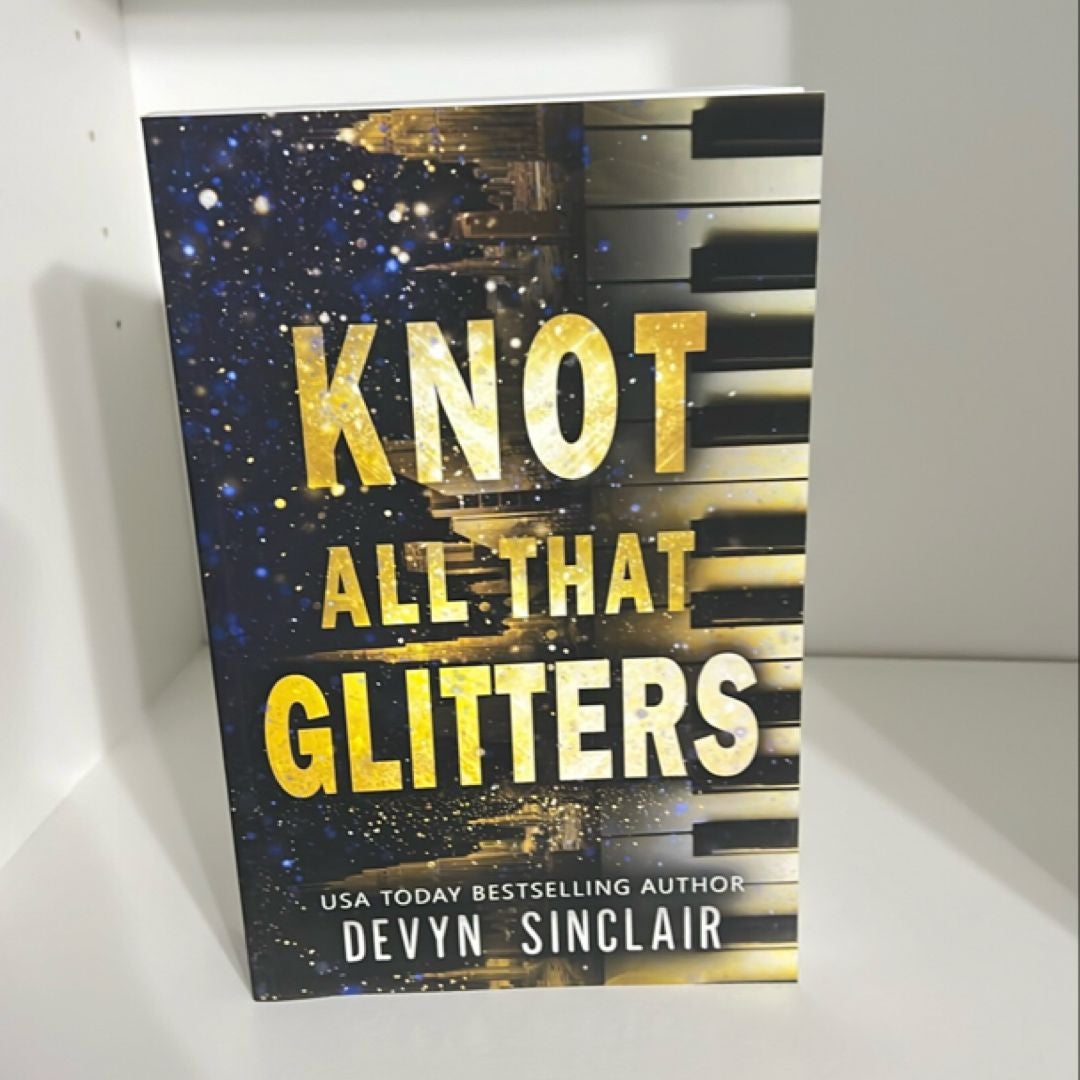 Knot All That Glitters by Devyn Sinclair, Paperback | Pangobooks