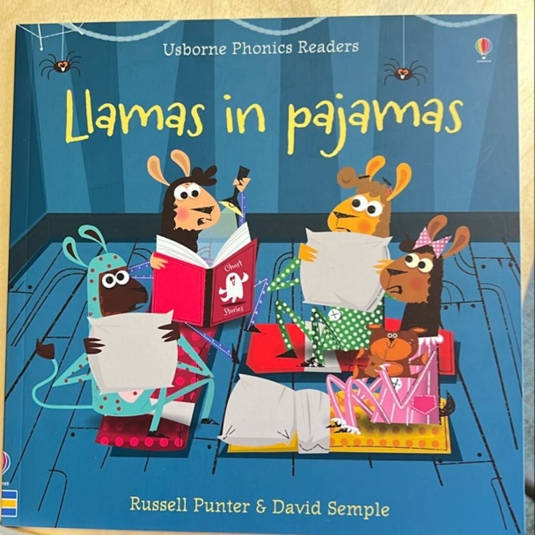 Llamas in Pajamas by Russell Punter