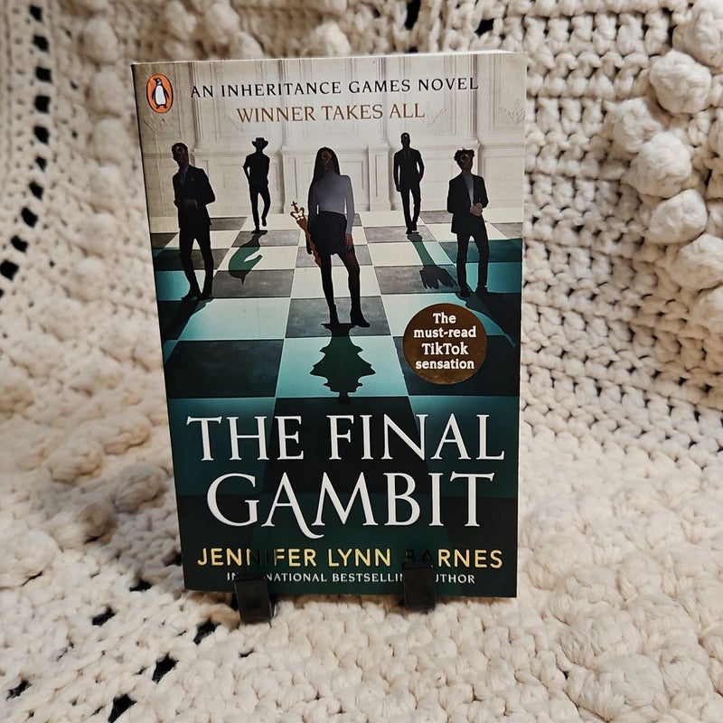 The Final Gambit by Jennifer Lynn Barnes, Paperback | Pangobooks