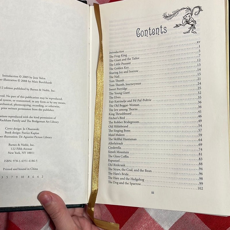 Grimms complete fairy tales by The Grimm brothers , Hardcover | Pangobooks