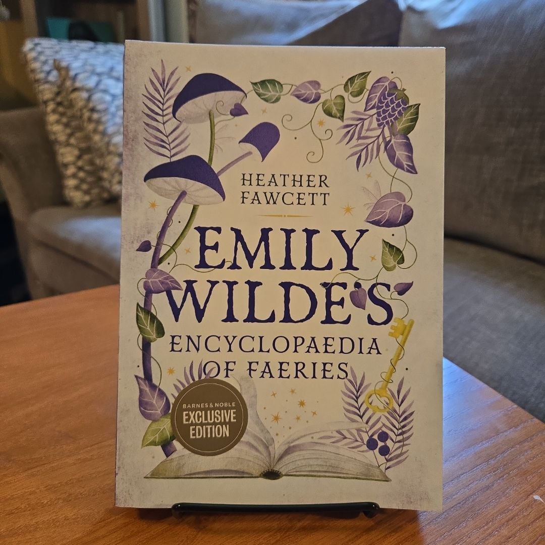 Emily Wilde's Encyclopaedia of Faeries by Heather Fawcett, Paperback ...