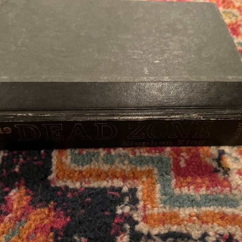 The Dead Zone by Stephen King, Hardcover | Pangobooks