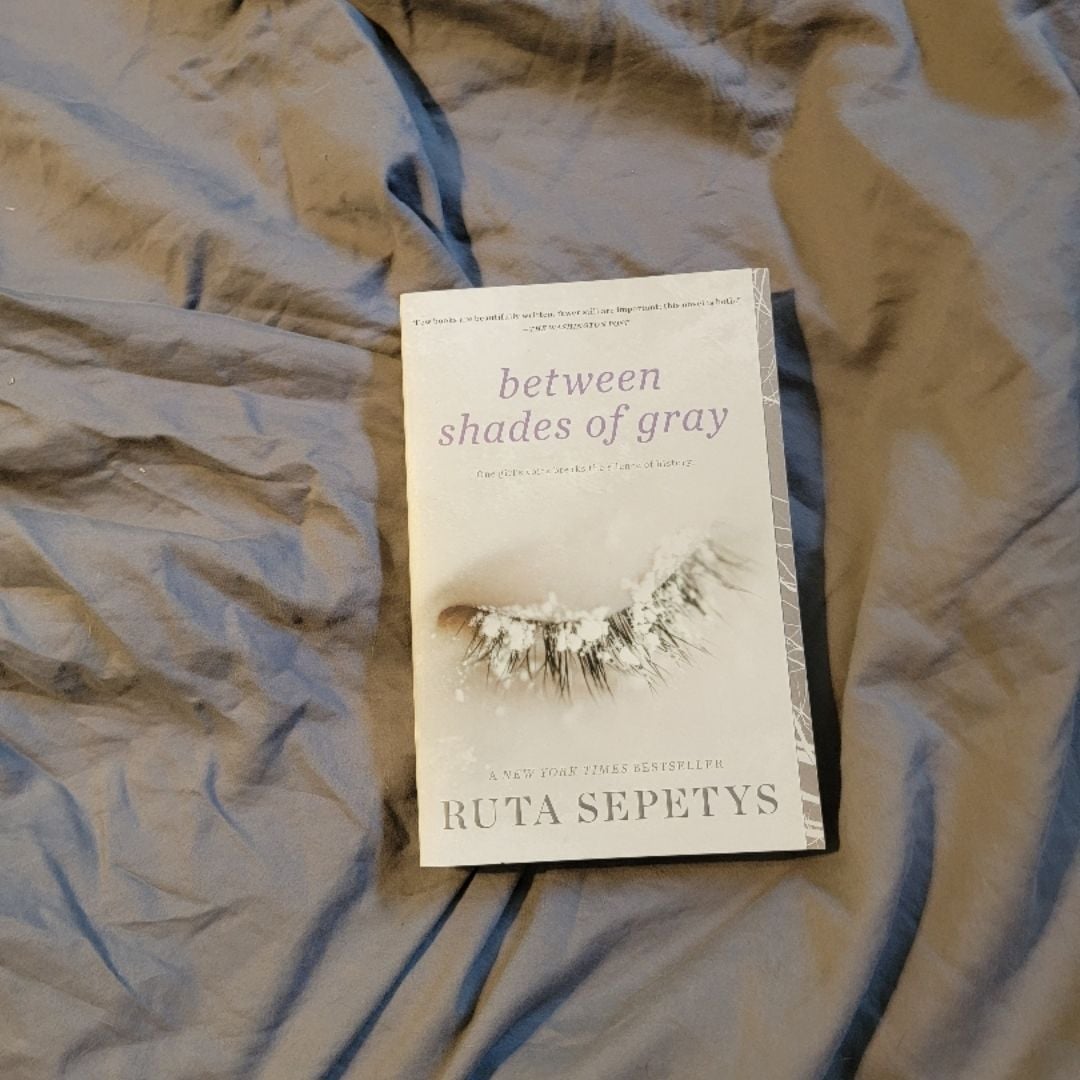 Between Shades of Gray by Ruta Sepetys, Paperback | Pangobooks