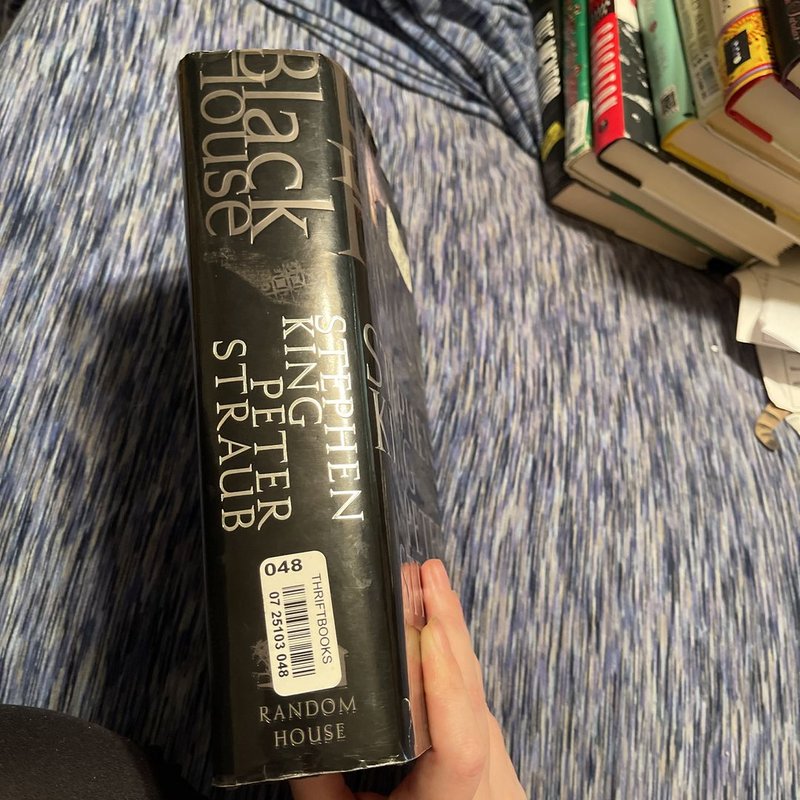 Black House by Stephen King, Hardcover | Pango Books