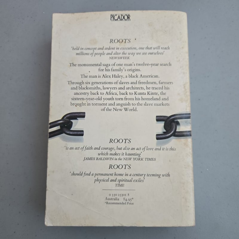 Roots by Alex Haley, Paperback | Pangobooks