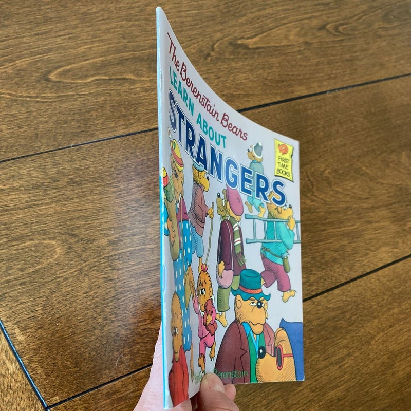 The Berenstain Bears Learn About Strangers by Stan & Jan Berenstain ...