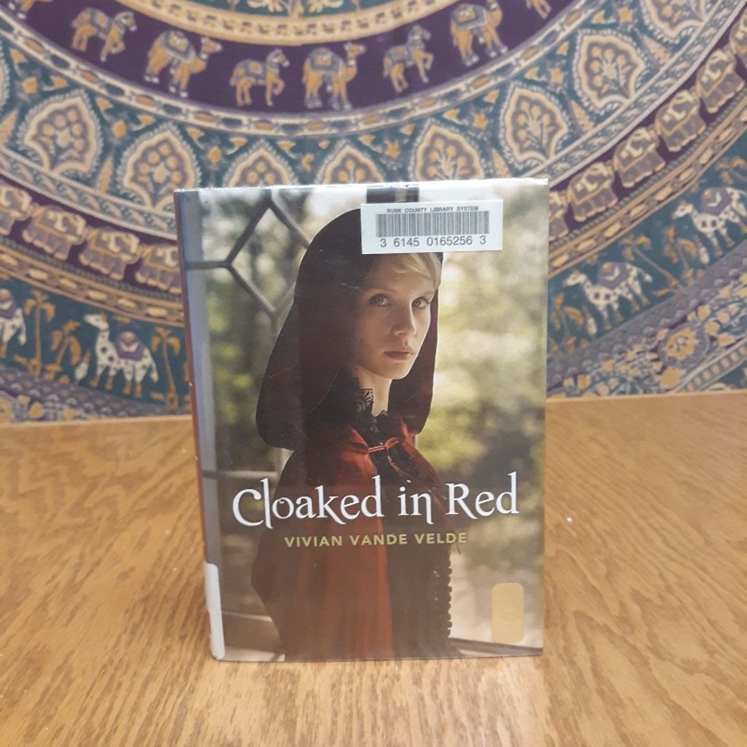 cloaked in red by vivian vande Velde , Hardcover | Pangobooks