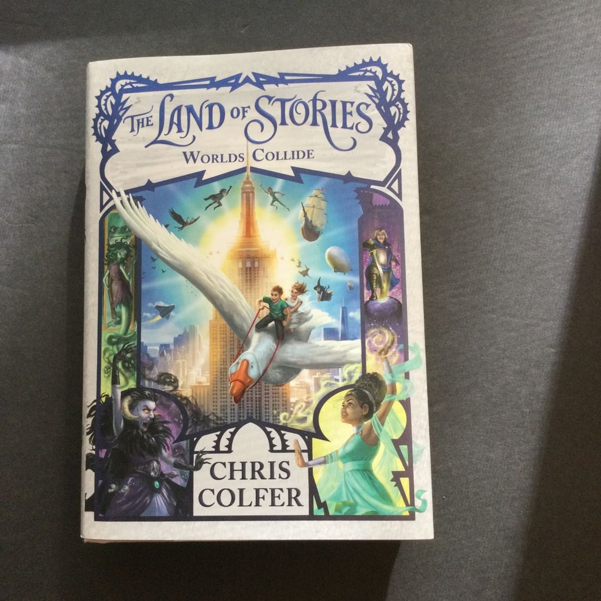 The Land of Stories: Worlds Collide by Chris Colfer, Hardcover | Pangobooks