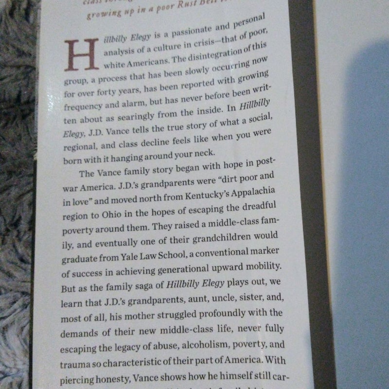 Hillbilly Elegy by J. D. Vance, Hardcover | Pangobooks