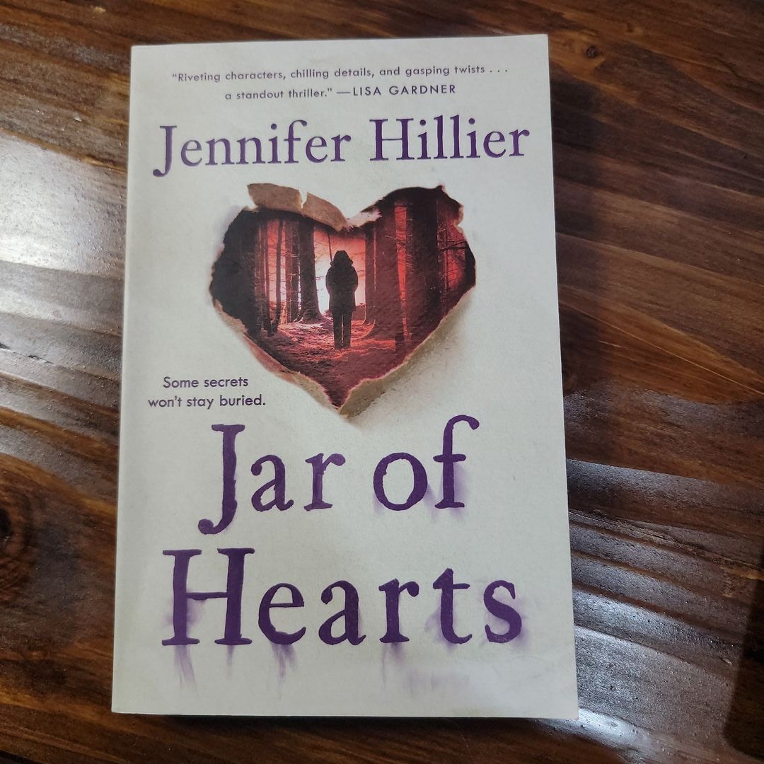 Jar of Hearts by Jennifer Hillier, Paperback | Pangobooks