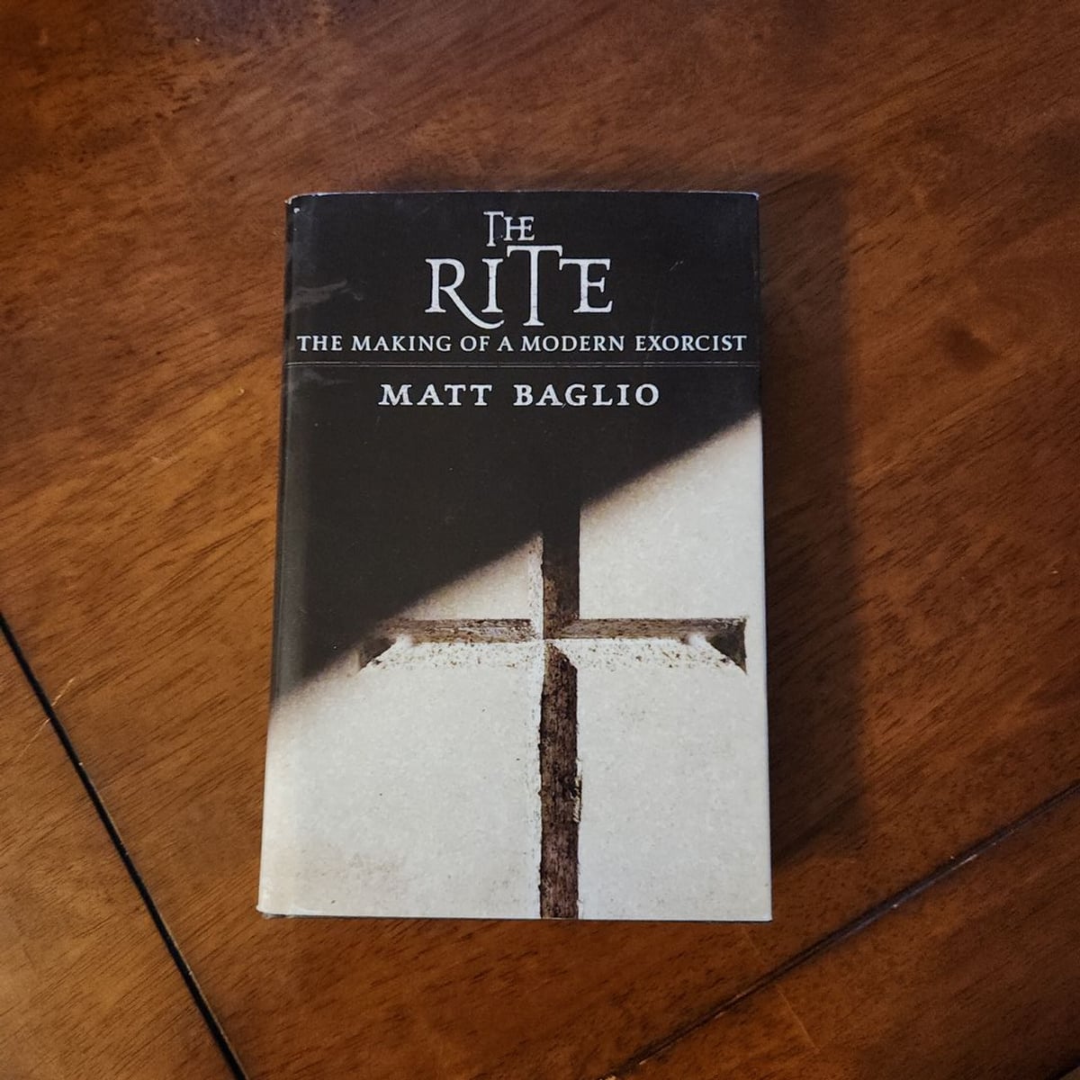 The Rite by Matt Baglio, Hardcover | Pangobooks