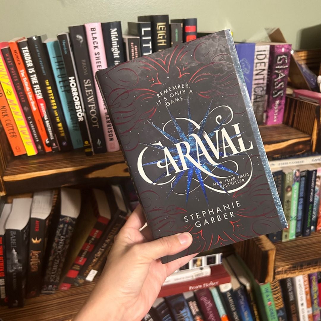Caraval by Stephanie Garber , Paperback | Pangobooks