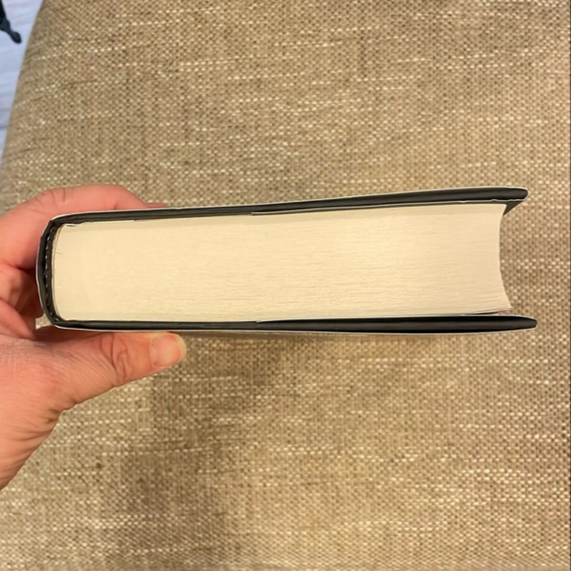 SIGNED Fourth Wing by Rebecca Yarros, Hardcover | Pangobooks