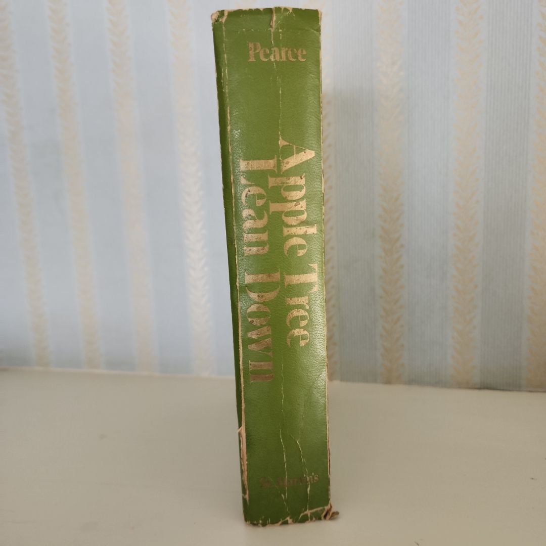 Apple Tree Lean Down by Mary Pearce, Hardcover | Pangobooks
