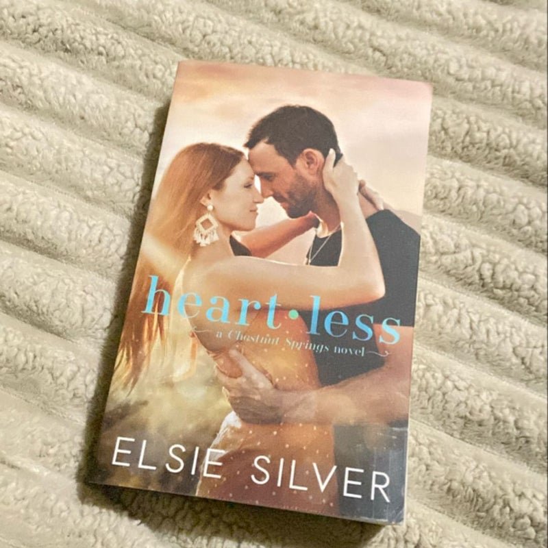 Heartless by Elsie Silver, Paperback | Pangobooks