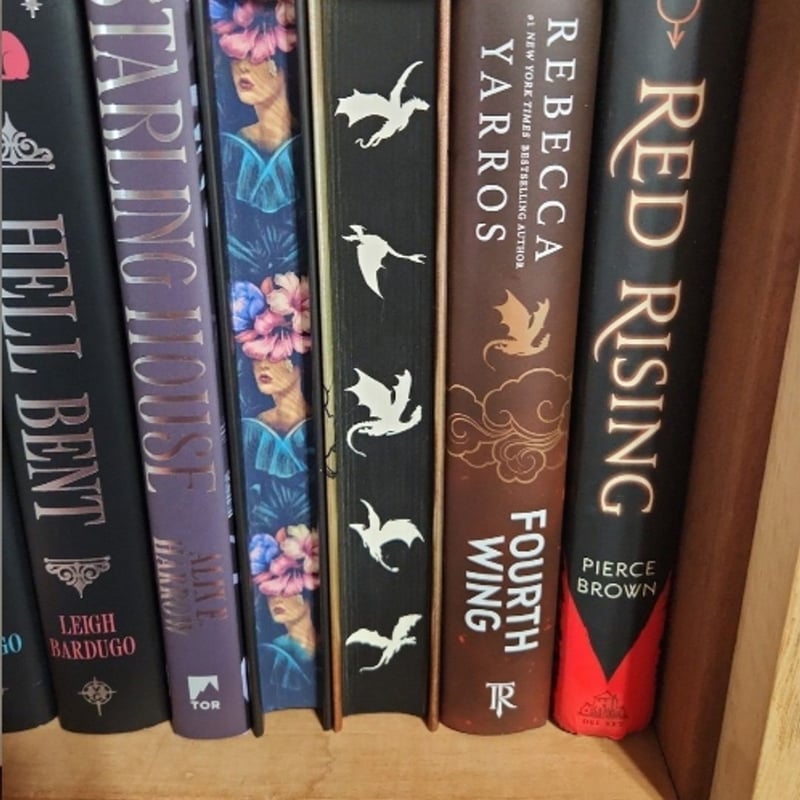First Edition Fourth Wing by Rebecca Yarros , Hardcover | Pangobooks