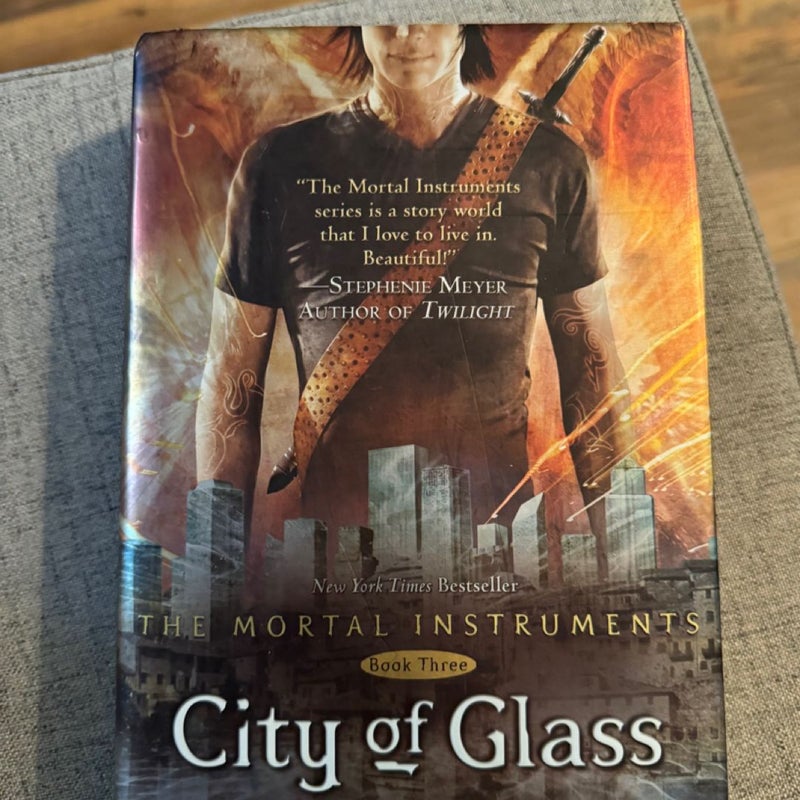 City of Glass by Cassandra Clare, Hardcover | Pangobooks