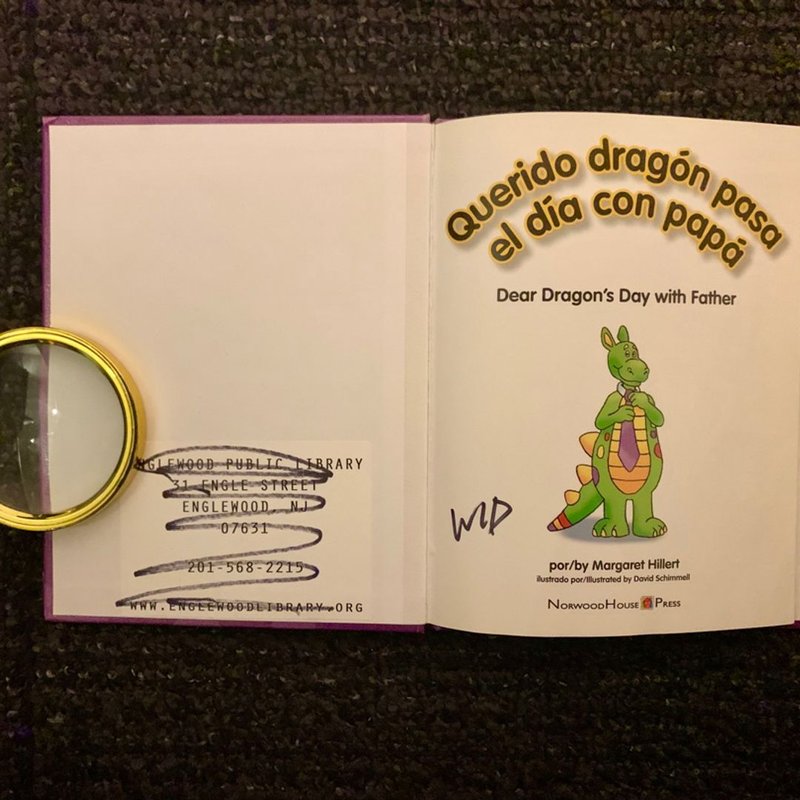 Dear Dragon's Day with Father (Querido Dragon Pasa el Dia con Papa) by ...