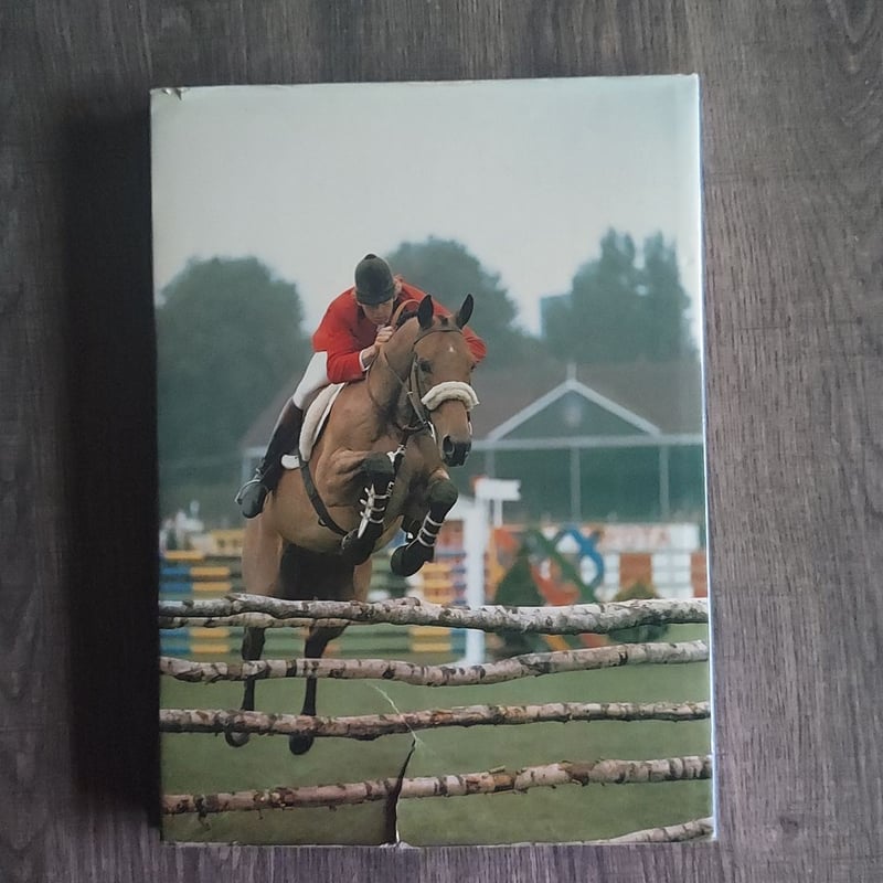Encyclopedia of the Horse by Elwyn Hartley Edwards, Hardcover | Pangobooks