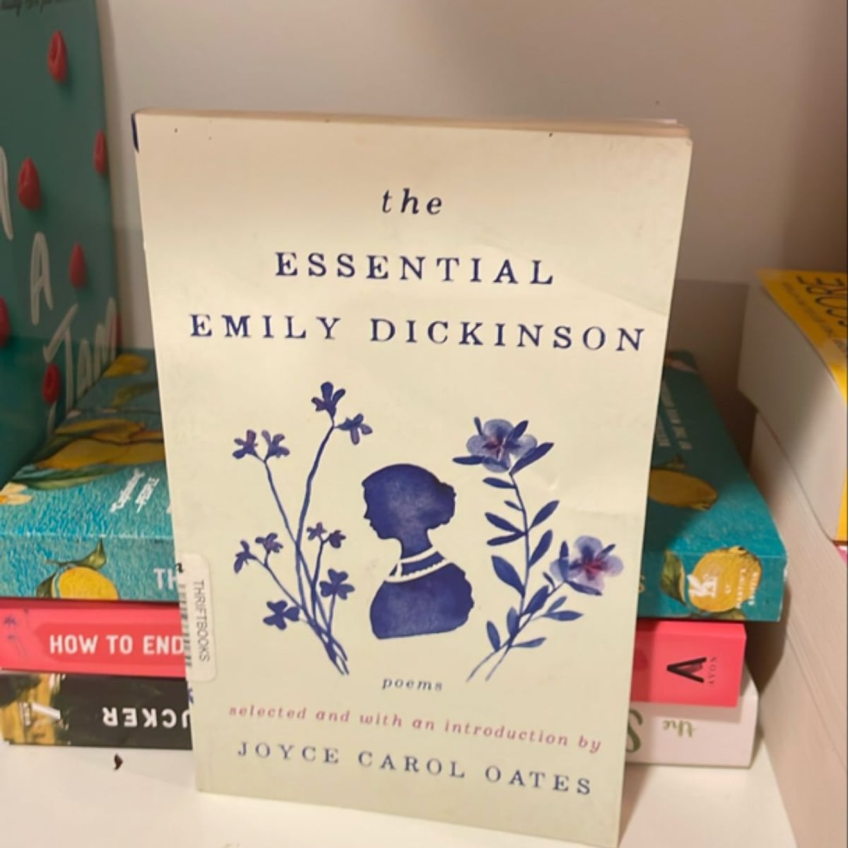 The Essential Emily Dickinson by Emily. Dickinson