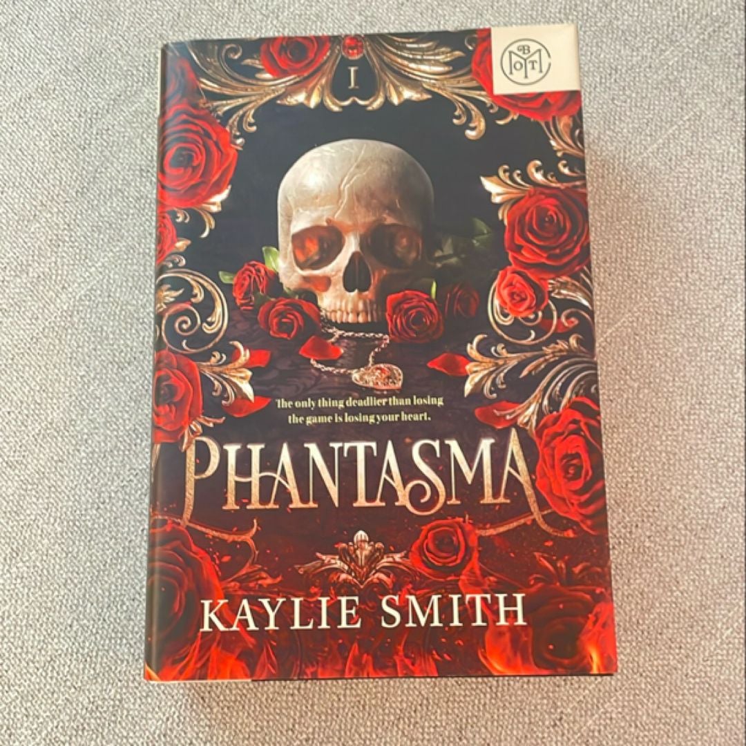 Phantasma by Kaylie Smith, Hardcover | Pangobooks