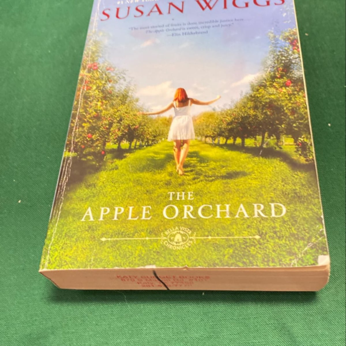 The Apple Orchard by Susan Wiggs