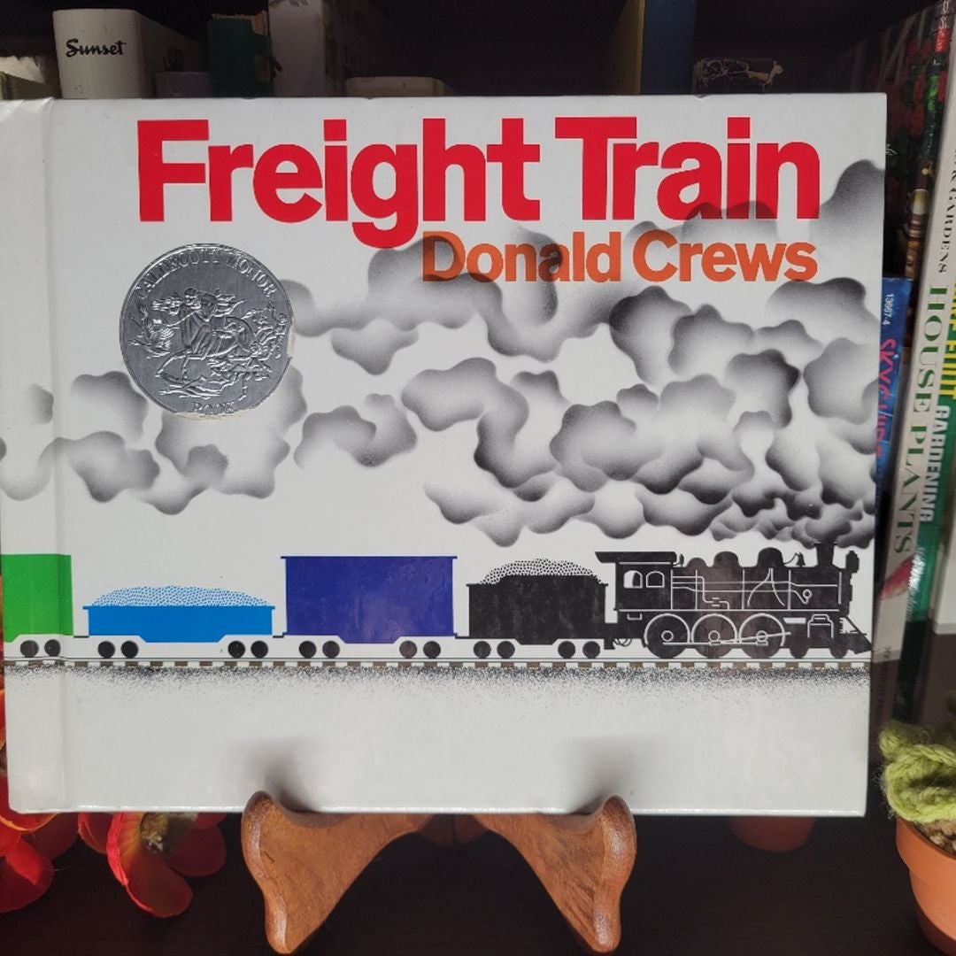 Freight Train Board Book by Donald Crews, Hardcover | Pangobooks