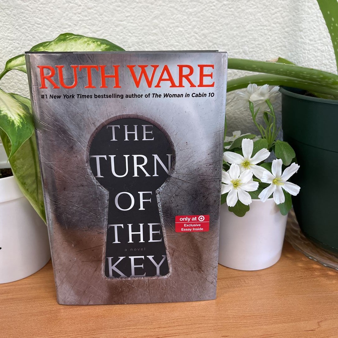 The Turn of the Key by , Hardcover | Pangobooks