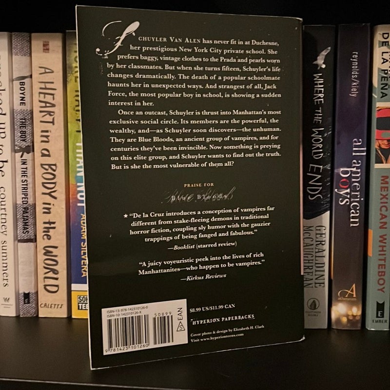 Blue Bloods (Blue Bloods, Vol. 1) by Melissa de la Cruz, Paperback | Pangobooks