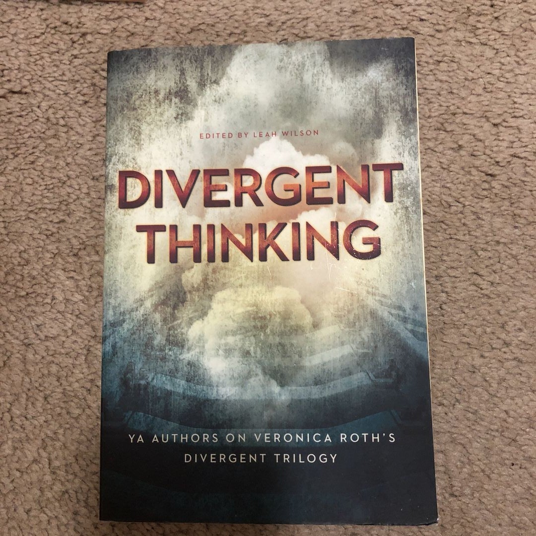 Divergent Thinking by Elizabeth Wein, Paperback | Pangobooks