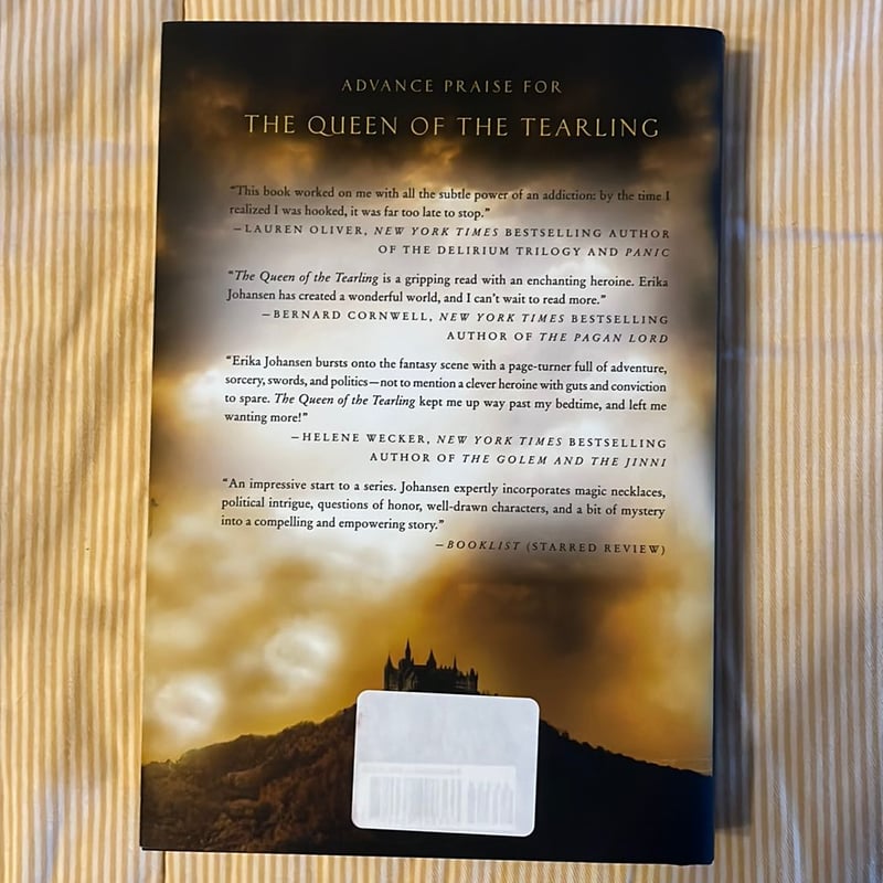 The Queen of the Tearling by Erika Johansen, Hardcover | Pangobooks